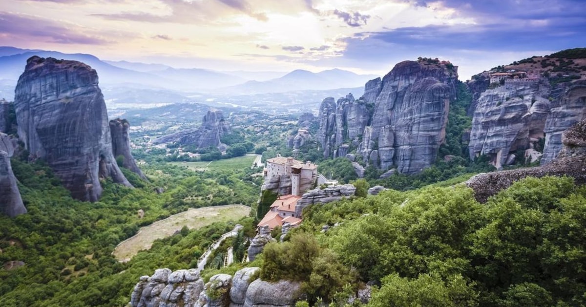 Meteora Rocks and Religious Sites Tour med fotostopp | GetYourGuide