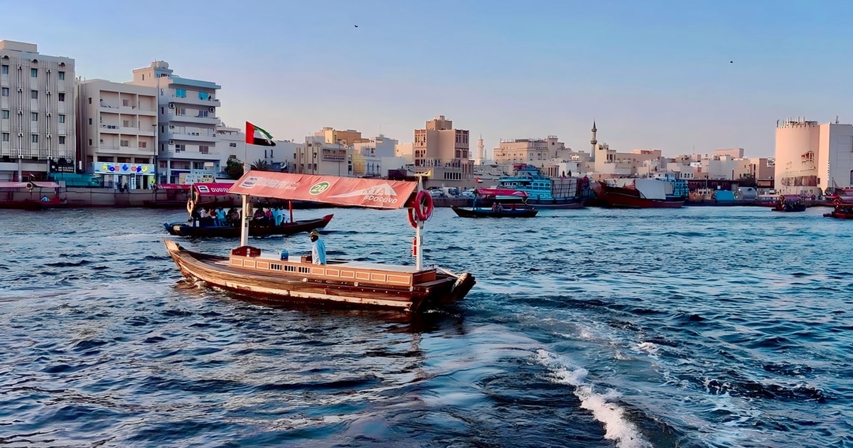 Dubai: Det gamle Dubai, skjulte perler, souker og museer | GetYourGuide