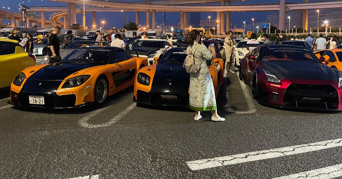 Daikoku parkeerplaats: JDM auto ontmoeting tour door een lokale ...