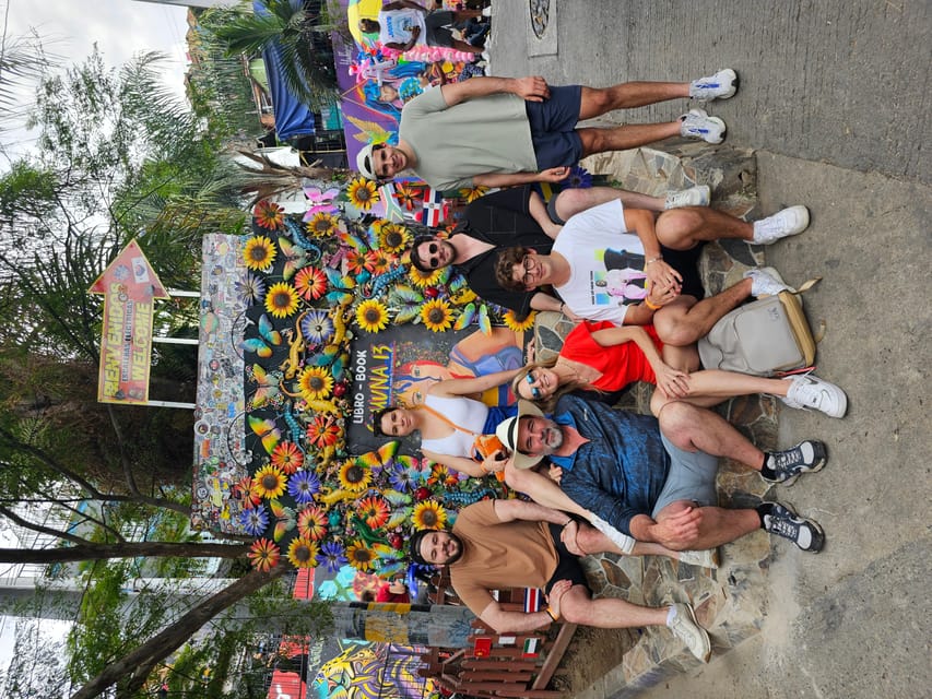 Graffiti Tour comuna 13 and cable car (made by local guides) | GetYourGuide