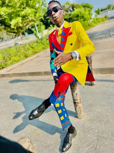 Congo Brazzaville : Sapeurs performance Guided Tour | GetYourGuide