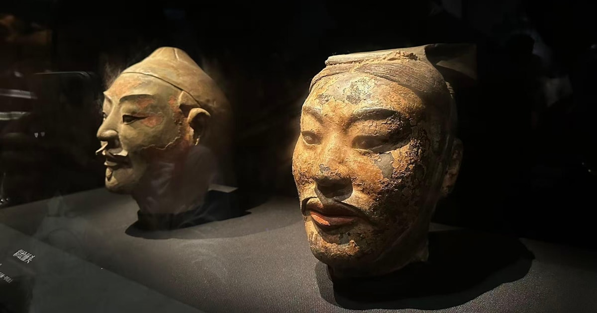 Xi'an: Guidad tur till Terrakottaarmén med expertguide och transfer ...