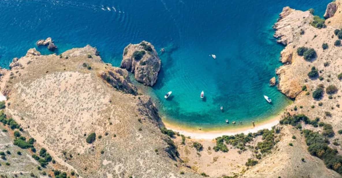 Ilha de Plavnik e baías selvagens: passeio de barco com o capitão Bobo ...