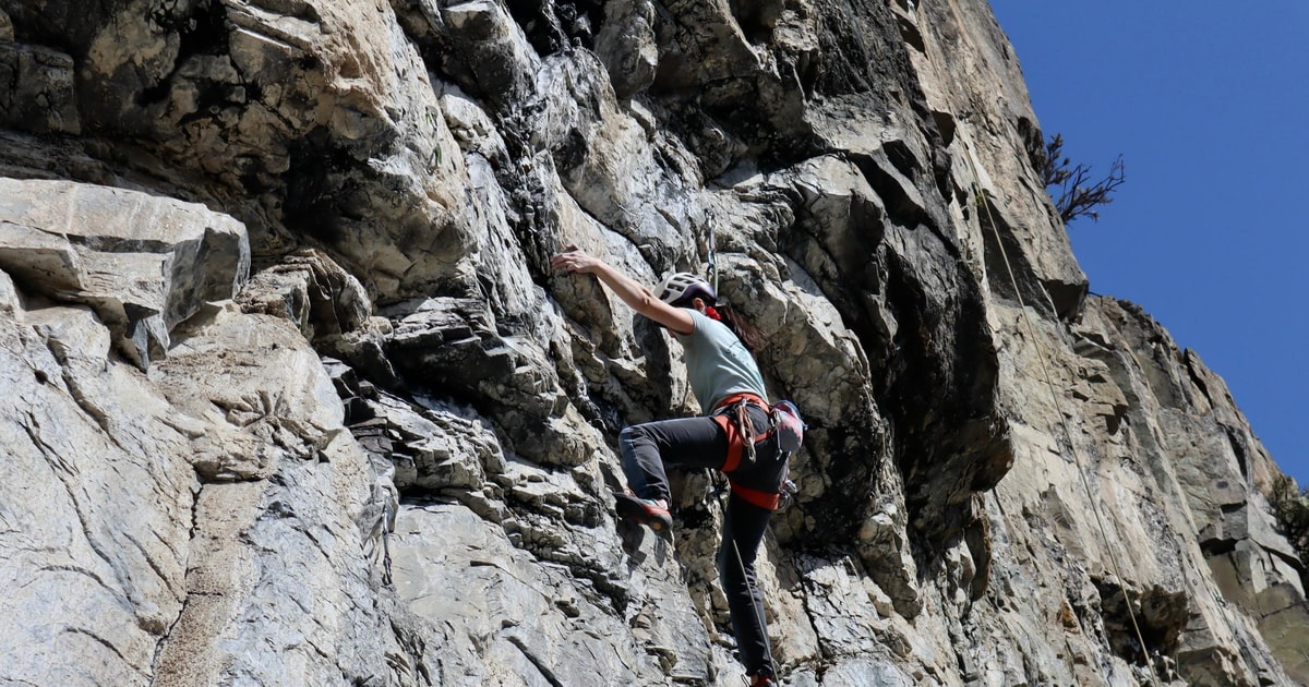 Coyhaique: Rock climbing day tour all included | GetYourGuide