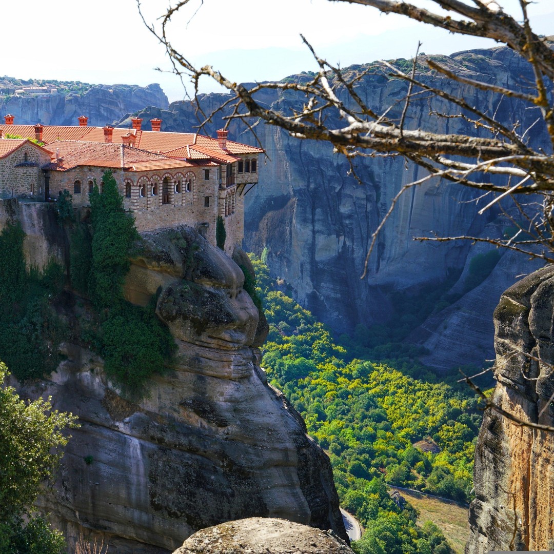 Meteora: tour al tramonto per piccoli gruppi con guide locali ...