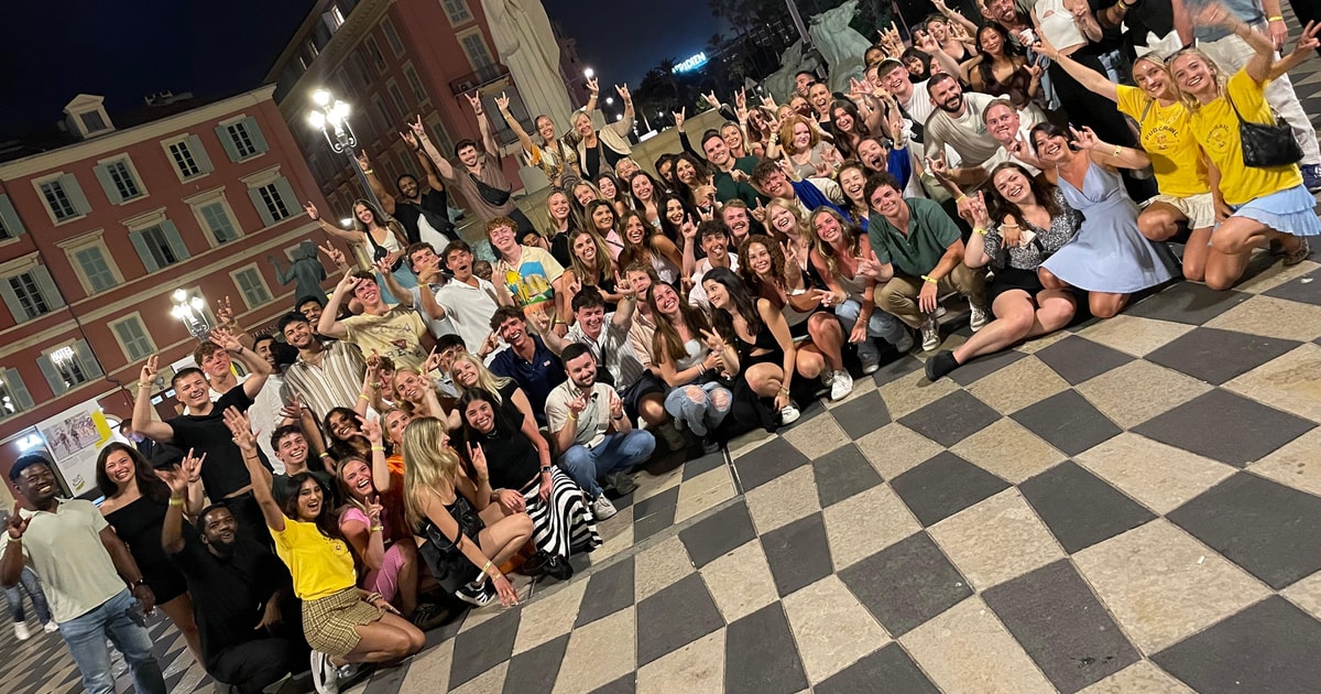 Nice: Bar Crawl Madness 4 barer, vilde spil og VIP-klubadgang ...