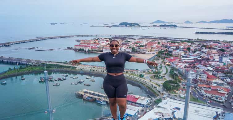 Panama City: Poin Glass Observation Deck Ticket with VR Tour | GetYourGuide
