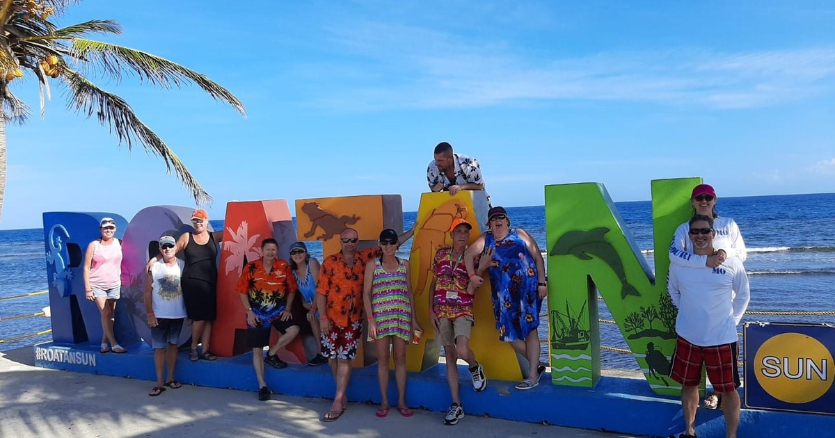 Daniel Johnson Monkey & Sloths Island Tour Combo | GetYourGuide