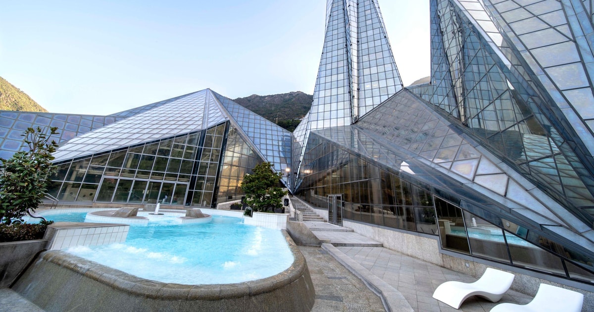 Andorra: Caldea Spa Toegangsticket | GetYourGuide