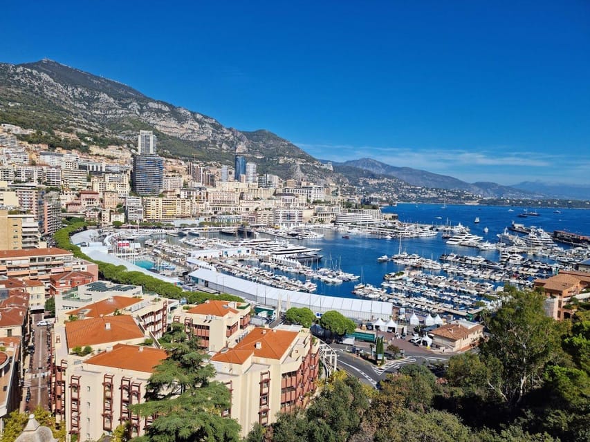 Descubre el Glamour de la Riviera: Un audioguía autoguiado | GetYourGuide