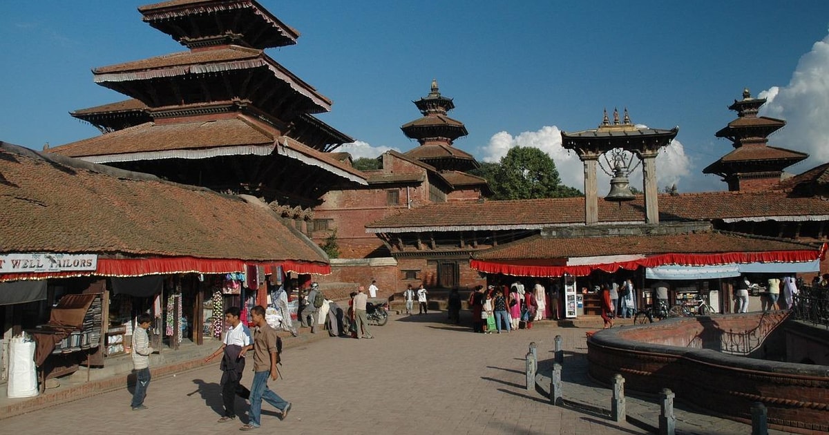 Kathmandu-Pokhara-Chitwan: City, Nature with Wildlife Tour | GetYourGuide