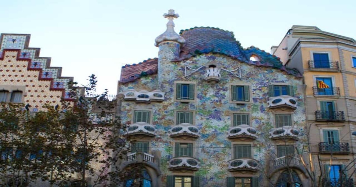 Tour private Luxury Barcelona & Lunch | GetYourGuide