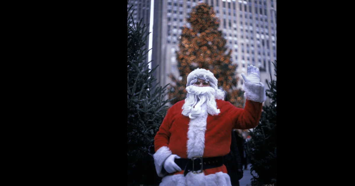 NYC: Special Santa Wonderland Christmas Rickshaw Tour | GetYourGuide