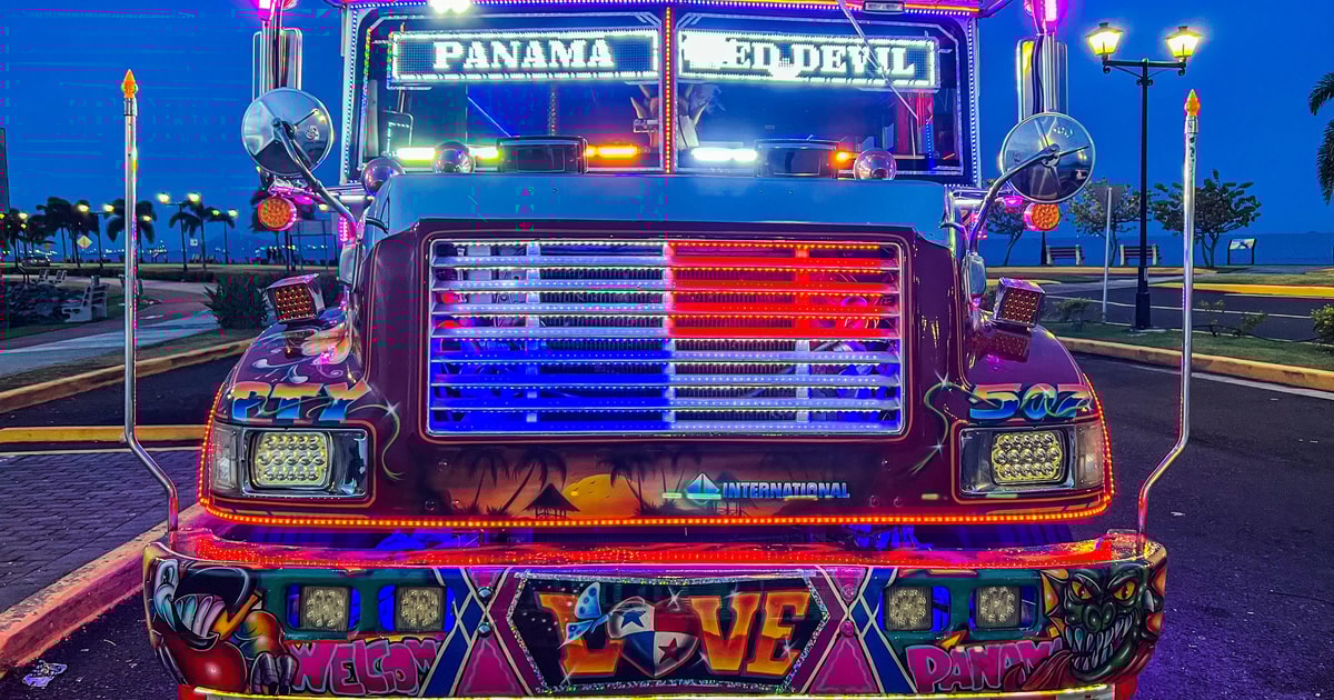 Panama City: Chiva Turística Tour & Amador & Rooftop Bar | GetYourGuide