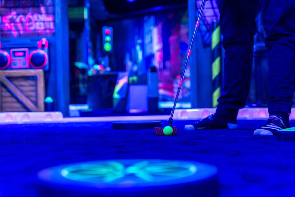Woop! Glow Golf: Maribor | GetYourGuide