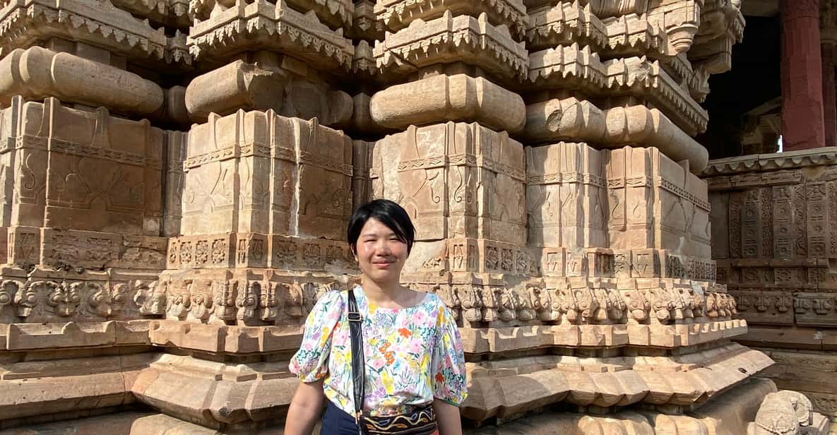 Jaipur: Abhaneri Step Wells & Haunted Bhangarh Tagestour | GetYourGuide