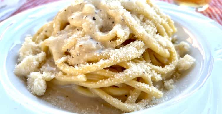 Venice: Pasta Making Class and Live Guitar in a Local's Home | GetYourGuide