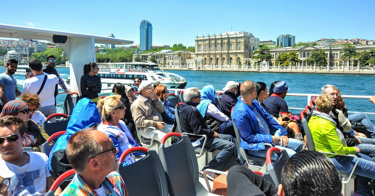 Istanbul: Bosphorus Cruise w/Audio Guide and Sunset Option | GetYourGuide