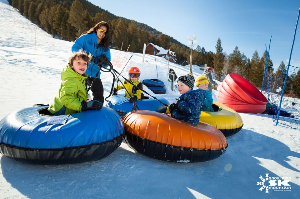 Jackson: Combo Snow King Snow Tubing y Cowboy Coaster | GetYourGuide