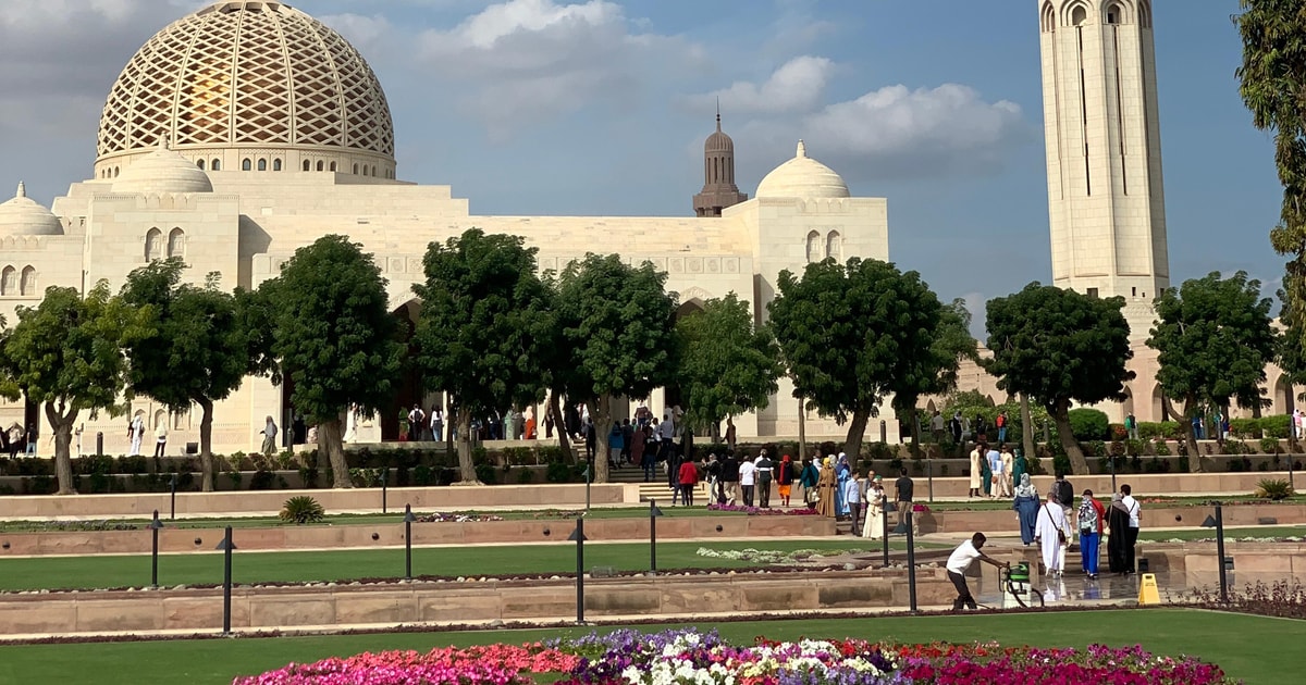 Mascate : visite privée de la ville de Mascate avec prise en charge et ...