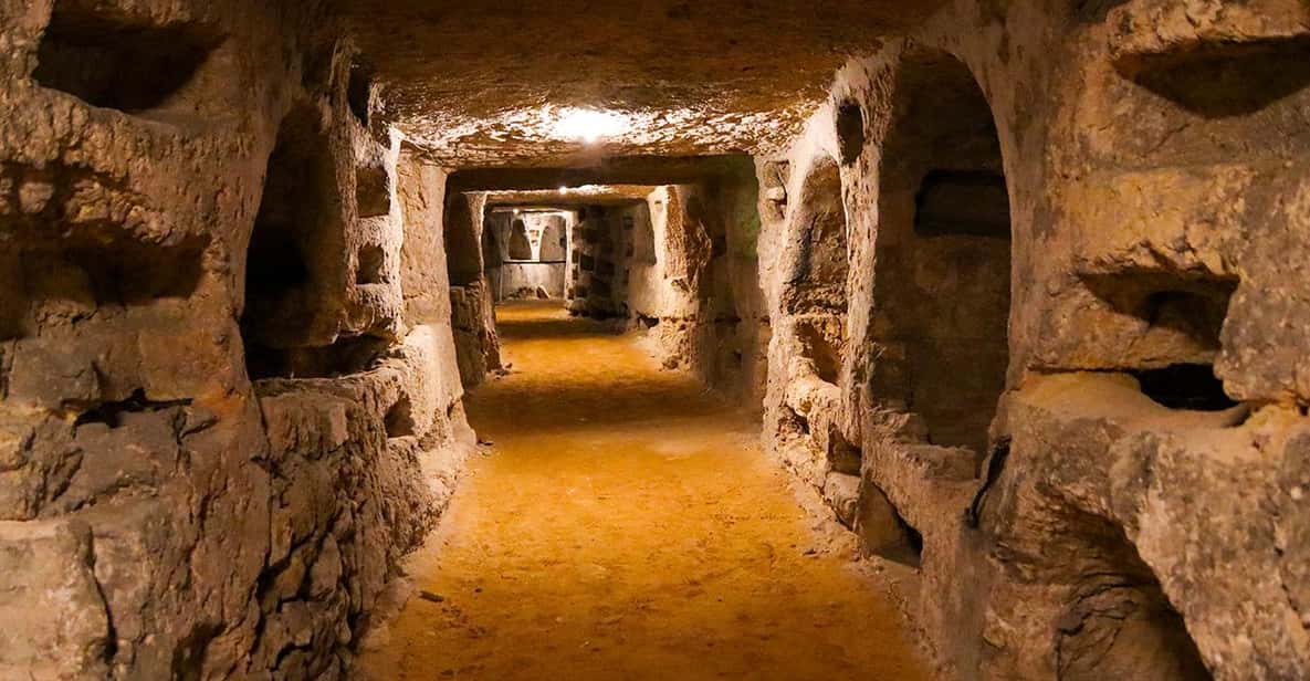 Parco Archeologico e Catacombe: sacralità di ogni tempo | GetYourGuide