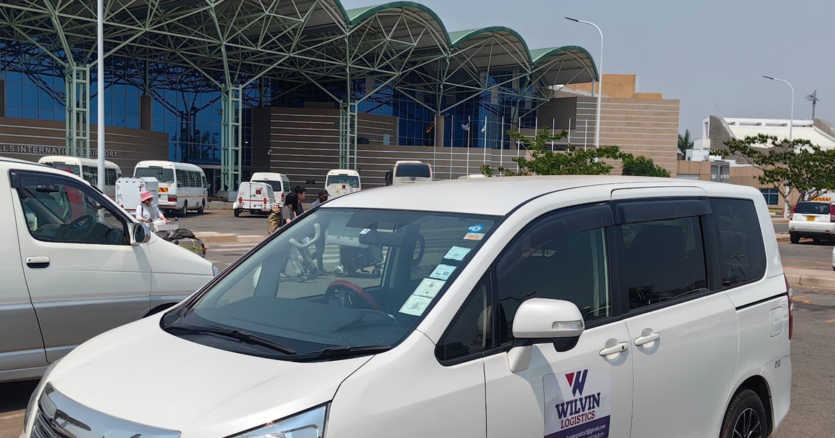 Vic Falls: airport, inter hotel & border luxury transfers | GetYourGuide