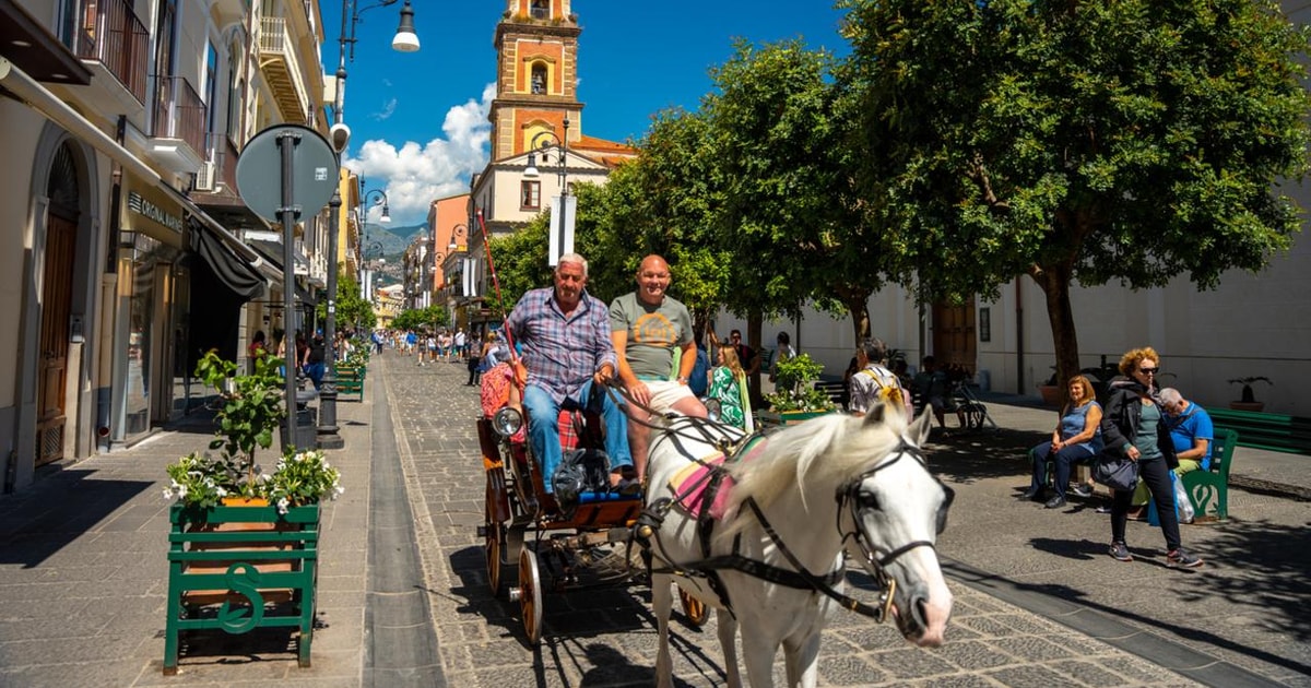 De pracht en praal van Sorrento: Een culturele wandeltour | GetYourGuide