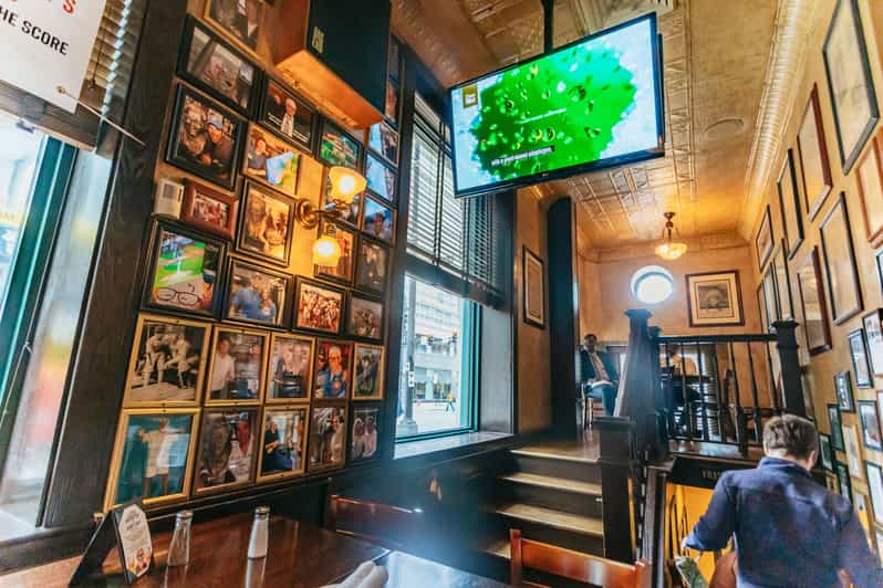 Chicago: Mob and Crime Bus Tour | GetYourGuide