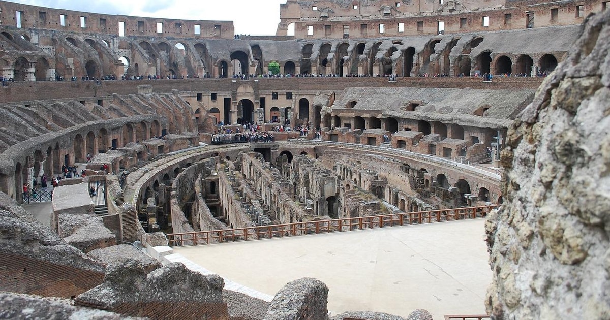 Coliseo Arena Tour guiado hasta 6 personas | GetYourGuide
