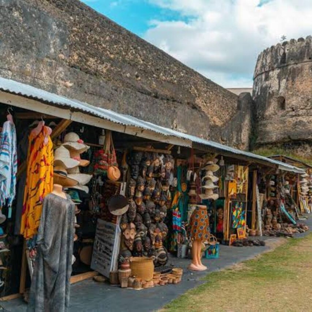 Zanzibar: Spice farm, stone town and the rock restaurant. | GetYourGuide