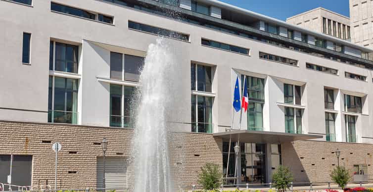 Berlin: Embassy District Architecture Walking Tour | GetYourGuide