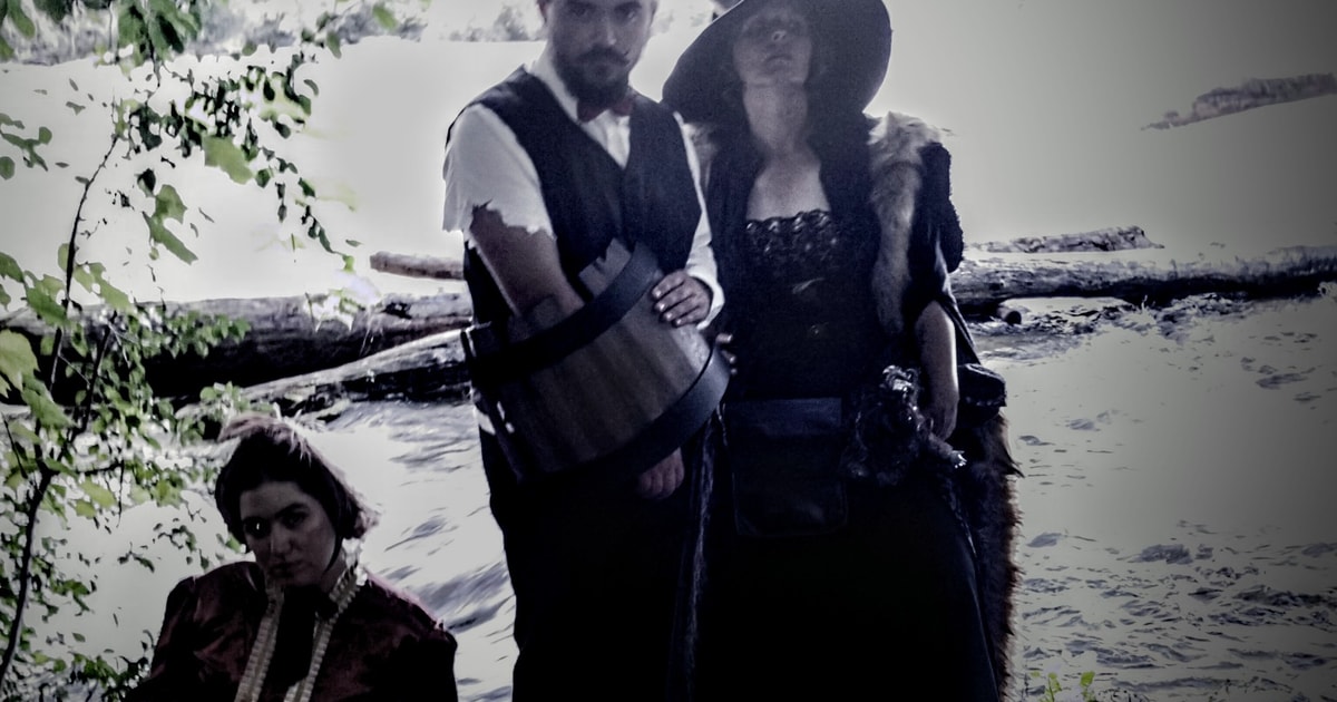 Niagara "Haunted" Falls- with Illumination | GetYourGuide