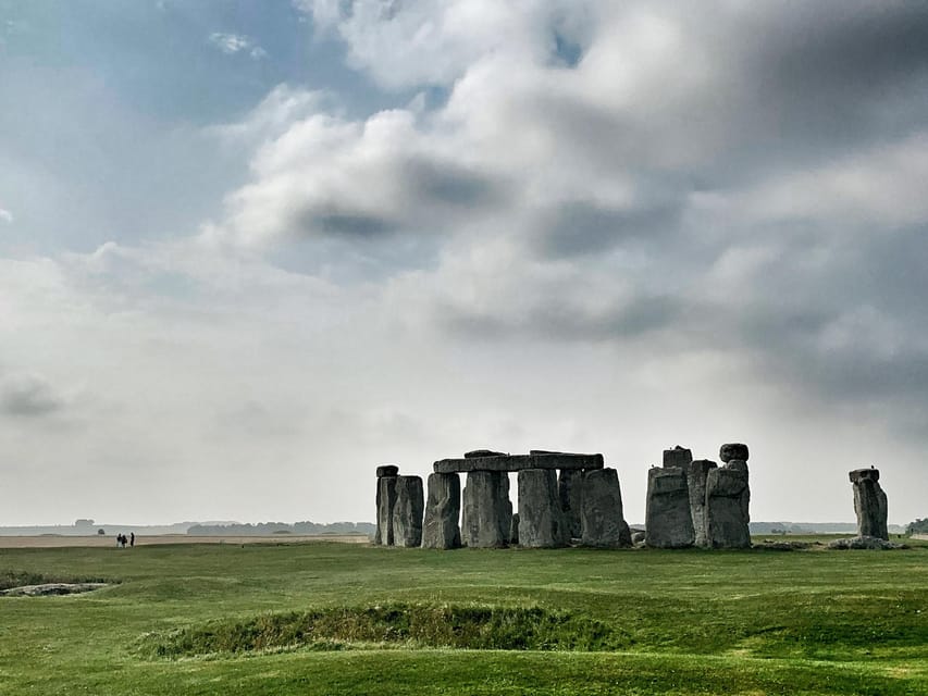 Bath & Stonehenge: guided day tour from Cambridge | GetYourGuide