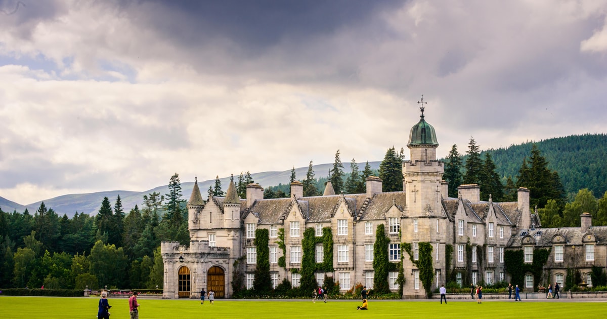 Edimburgo: Visita Real al Castillo de Balmoral y al Palacio de Scone ...