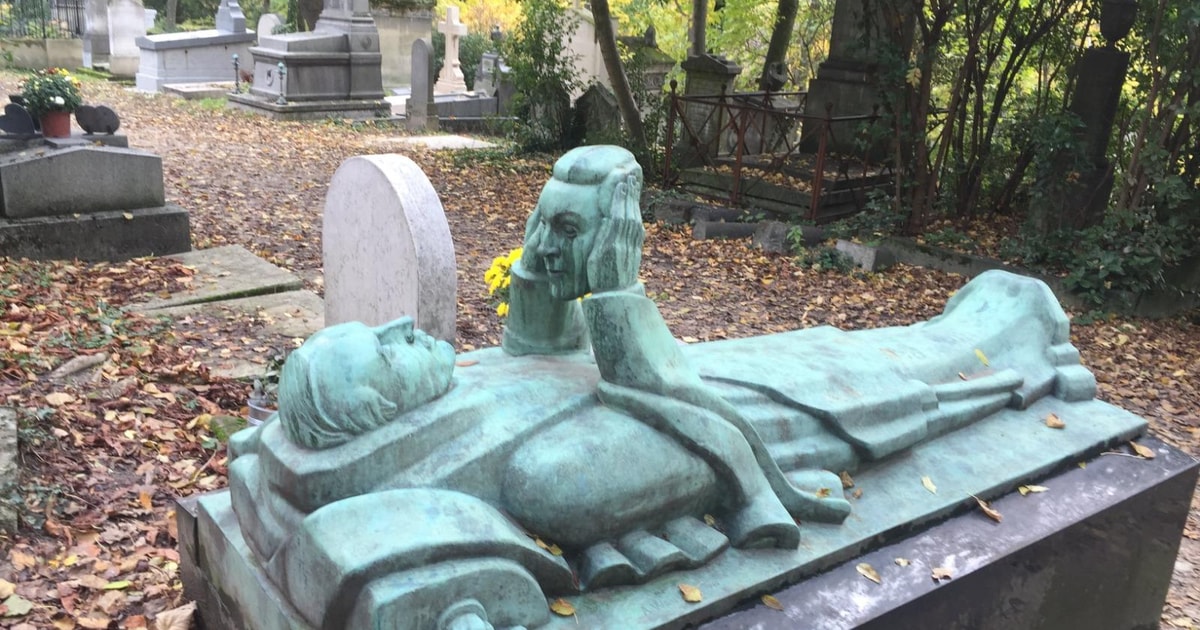 Paris: Père Lachaise Cemetery Visit with Seine River Cruise | GetYourGuide
