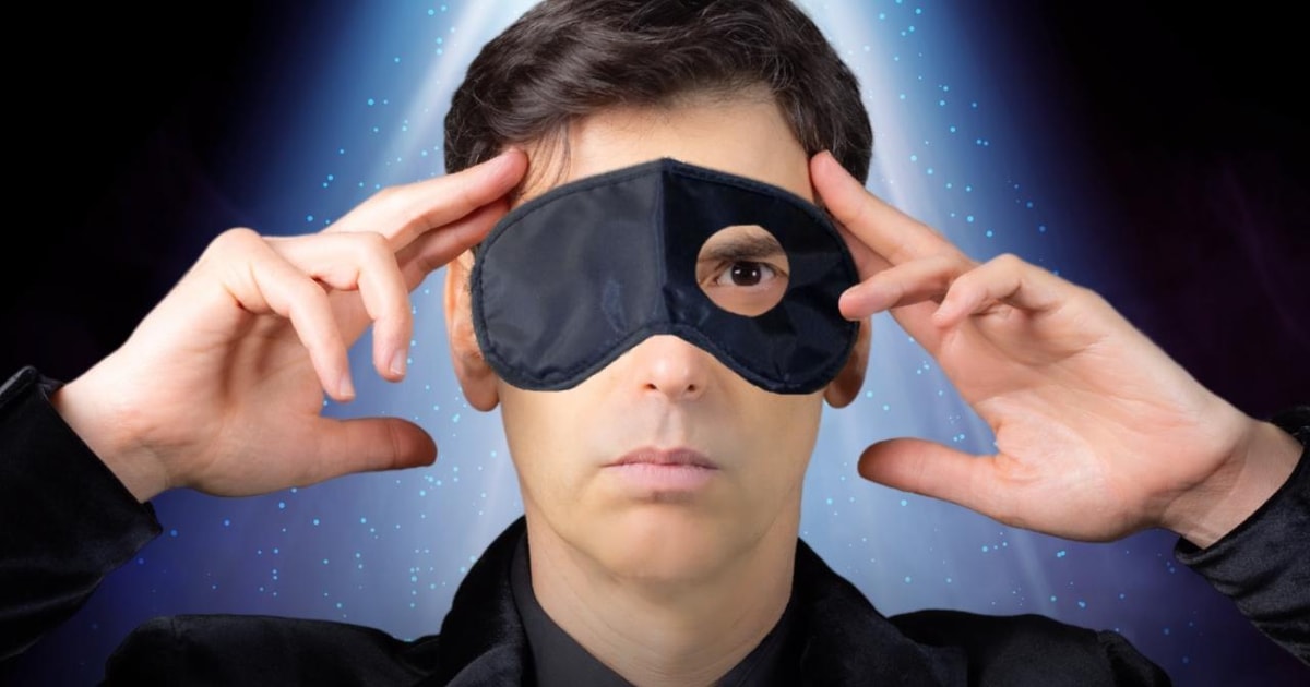 Las Vegas: Lioz Master of Delusion Show Ticket at V Theater | GetYourGuide