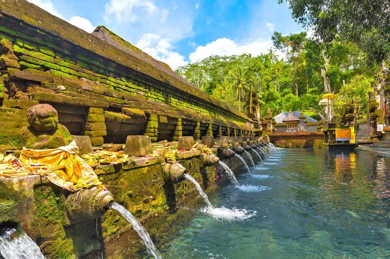 Dagtrip van Ubud naar Ulu Petanu Waterfall | GetYourGuide