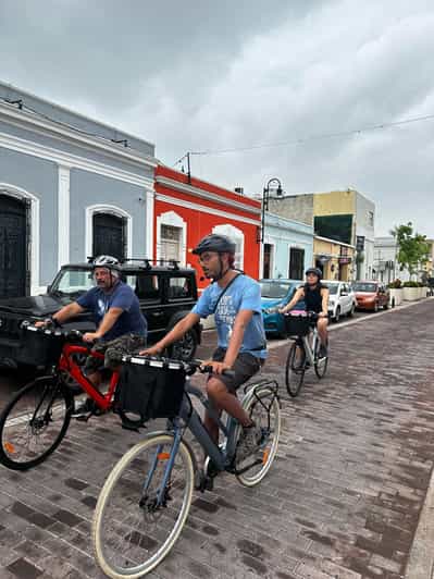 Mérida: El recorrido en E-bike con historia y cultura | GetYourGuide