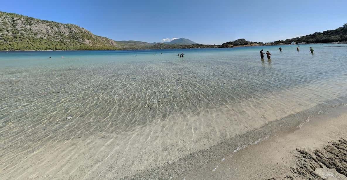 Ogled Heraiona (Herino svetišče) in jezera Vouliagmeni | GetYourGuide