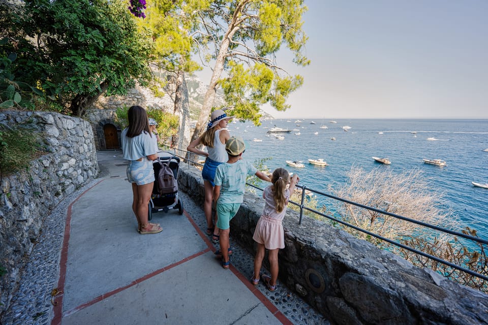 Desde Nápoles: Ticket de entrada en ferry a Capri y Sorrento | GetYourGuide