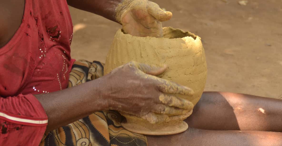 Crear recuerdos: Una odisea de la cerámica Kubumba en Kigali | GetYourGuide