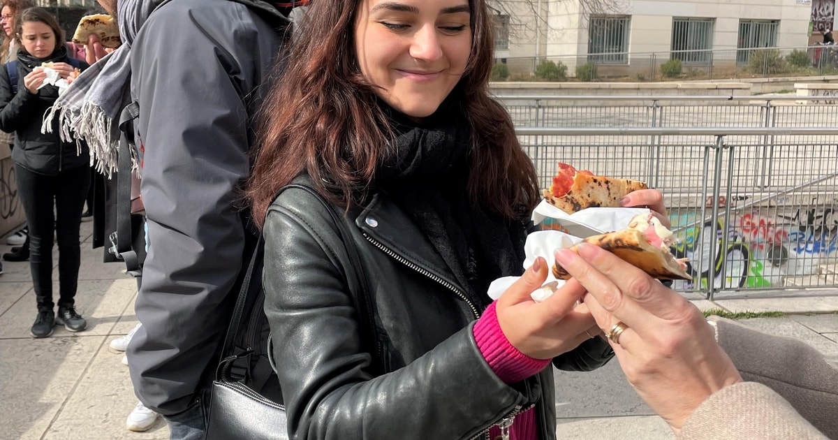 Lyon: Guided Food Tour with Tastings | GetYourGuide