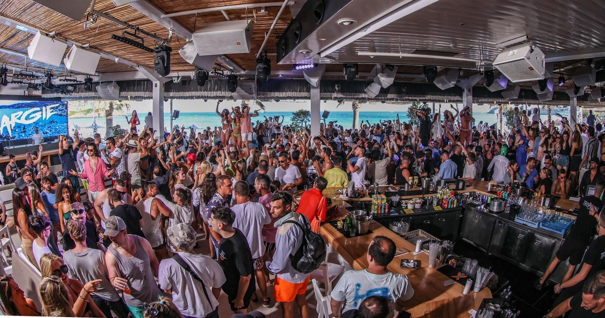 Day Party @ Best Beach Clubs in Mykonos | GetYourGuide