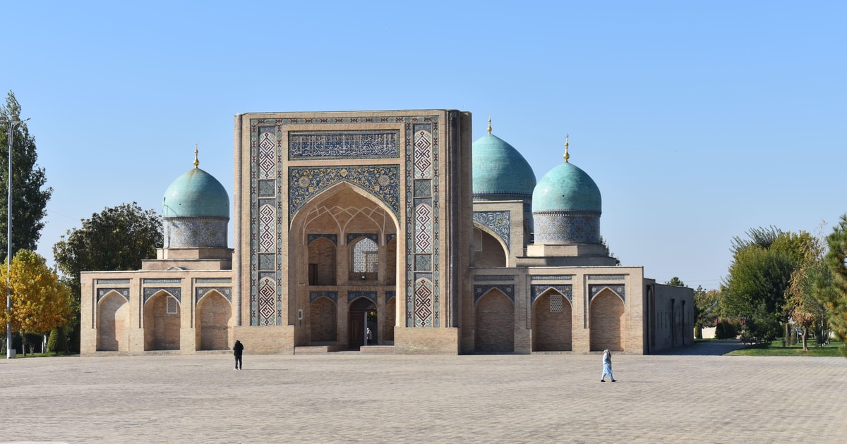 Tashkent: City Tour with Japanese-Speaking Guide | GetYourGuide