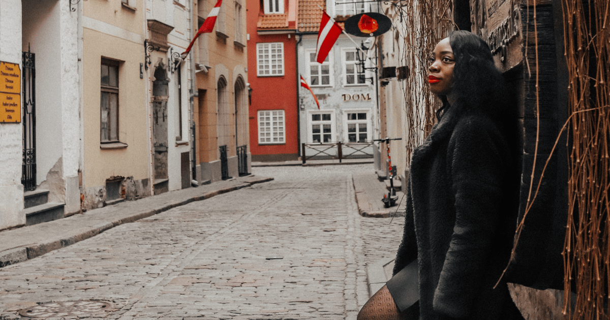 Photoshoot in Riga 1H Private | GetYourGuide