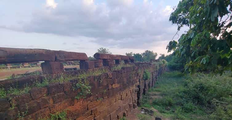 From Siem Reap: Banteay Chhmar and Banteay Toap Day Trip | GetYourGuide