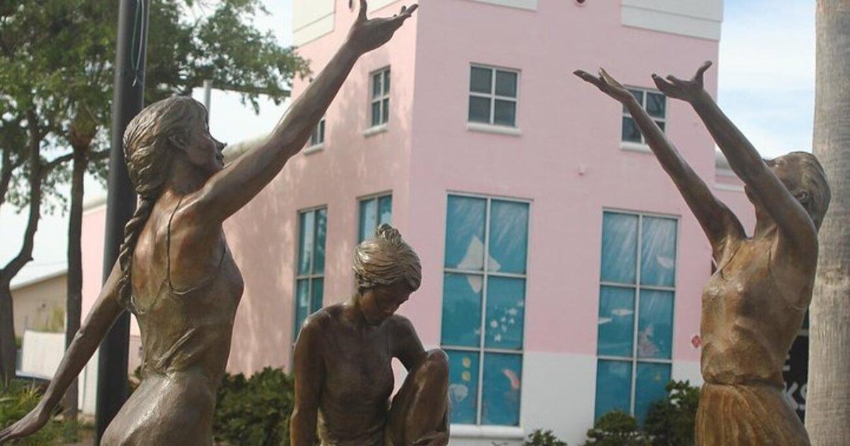 Tarpon Springs: I Came, I Saw... I Greeked Experience | GetYourGuide