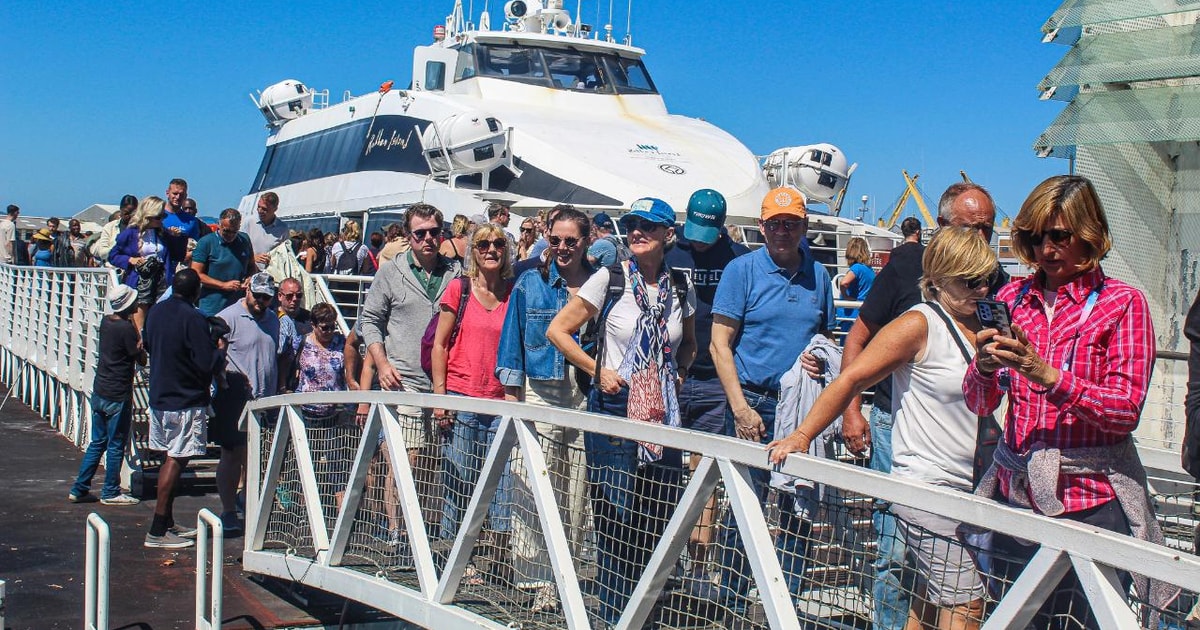 Cape Town: Robben Island Museum including ferry ticket | GetYourGuide