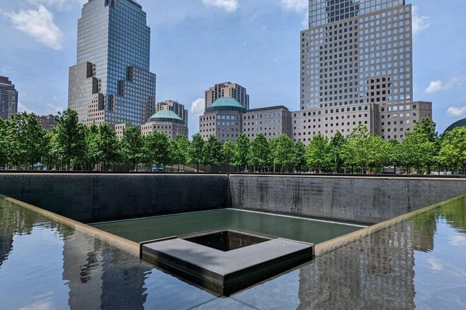 First Responder Guided 911 Memorial,Lower Manhattan | GetYourGuide