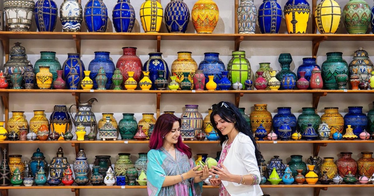 Tarifa: dagtrip naar Tanger met de veerboot, inclusief lunch en gids ...